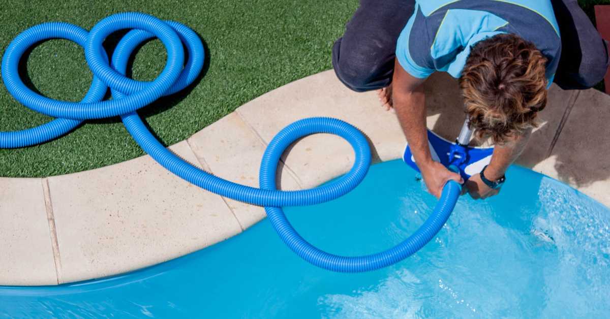 How to Remove Sand From the Bottom of Your Swimming Pool